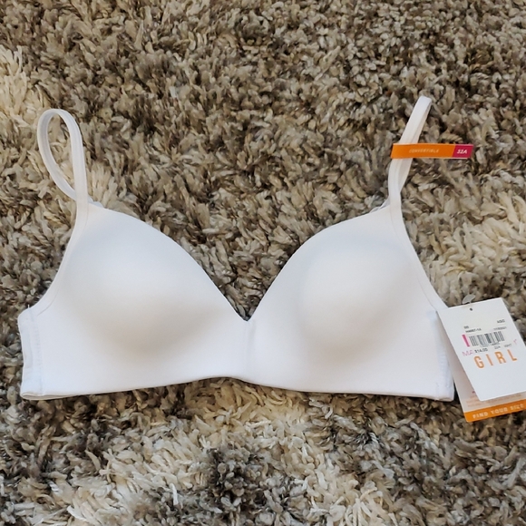 Maidenform | Intimates & Sleepwear | New Maidenform Girl 32a Bra | Poshmark